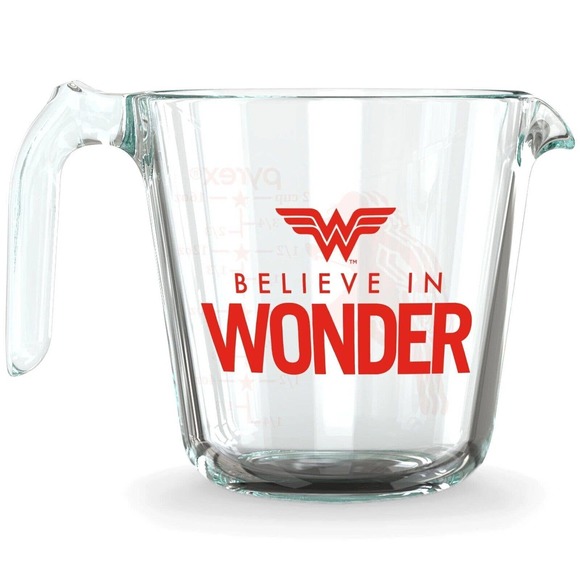 Pyrex | Kitchen | Pyrex Wonder Woman 2 Cup Glass Measuring Cup Believe ...